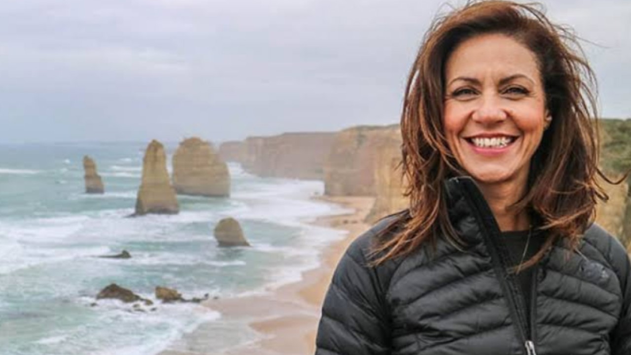 Australia with Julia Bradbury - Airs 7:30 PM 19 Dec 2019 on SBS ONE ...